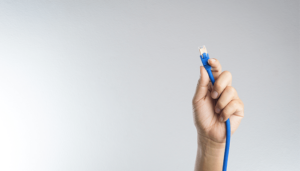 無線LANとWi-Fiの違いとは？無線通信の種類や導入方法も解説【お役立ち情報】 | OFFICE110